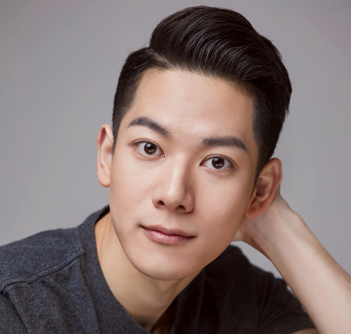 Giwook Na represents Korea! - Mr World