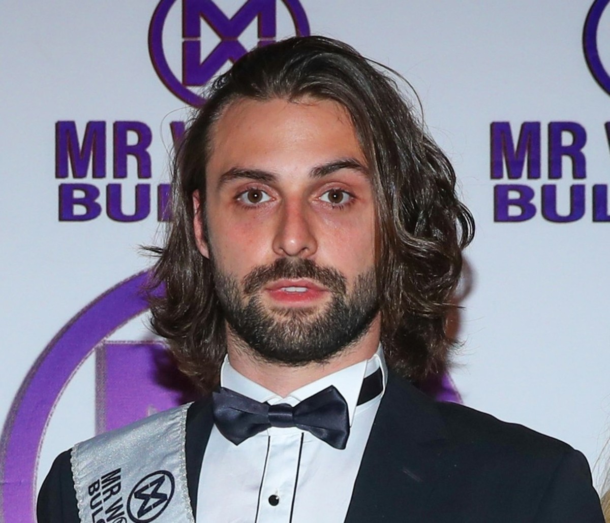 Oliver Staykov represents Bulgaria! - Mr World