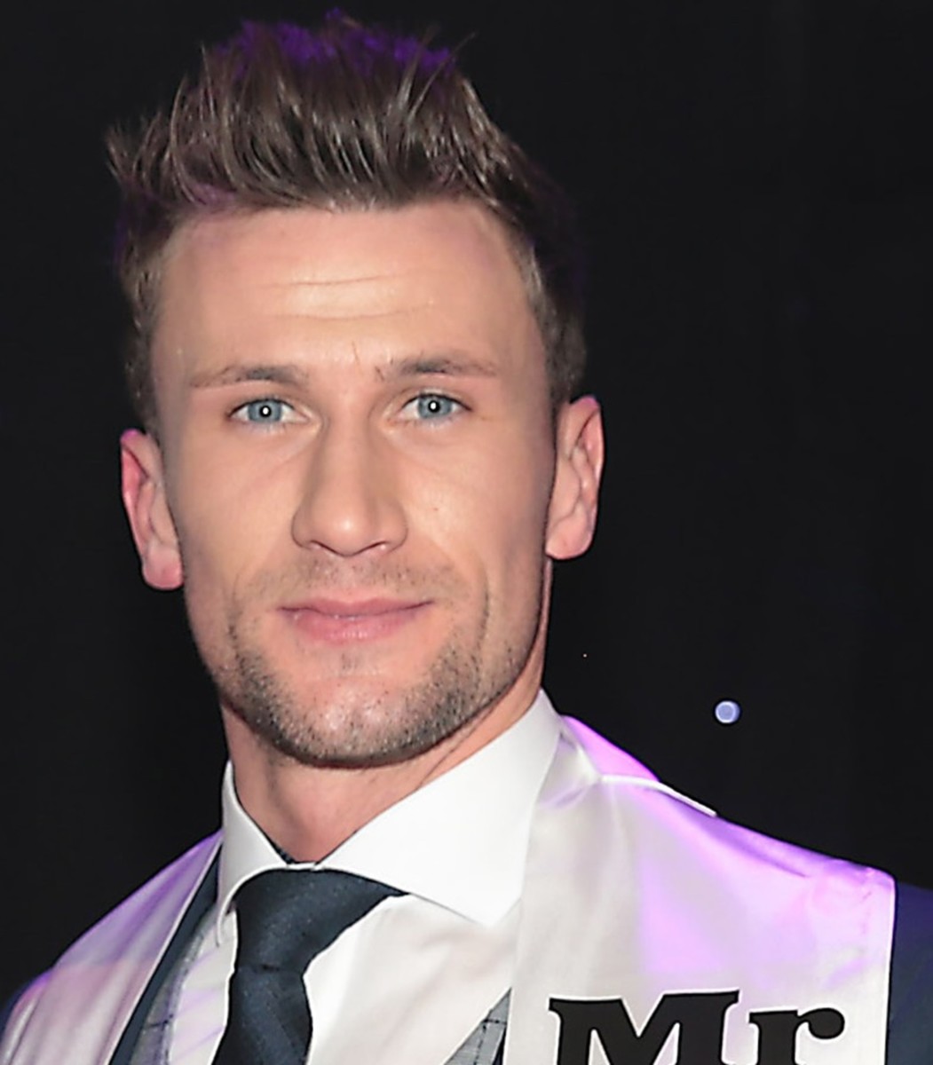 Wayne Walsh represents Ireland! - Mr World