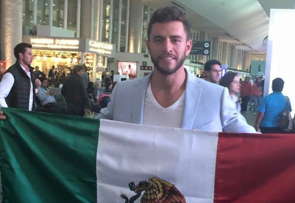 The contestants have landed! - Mr World