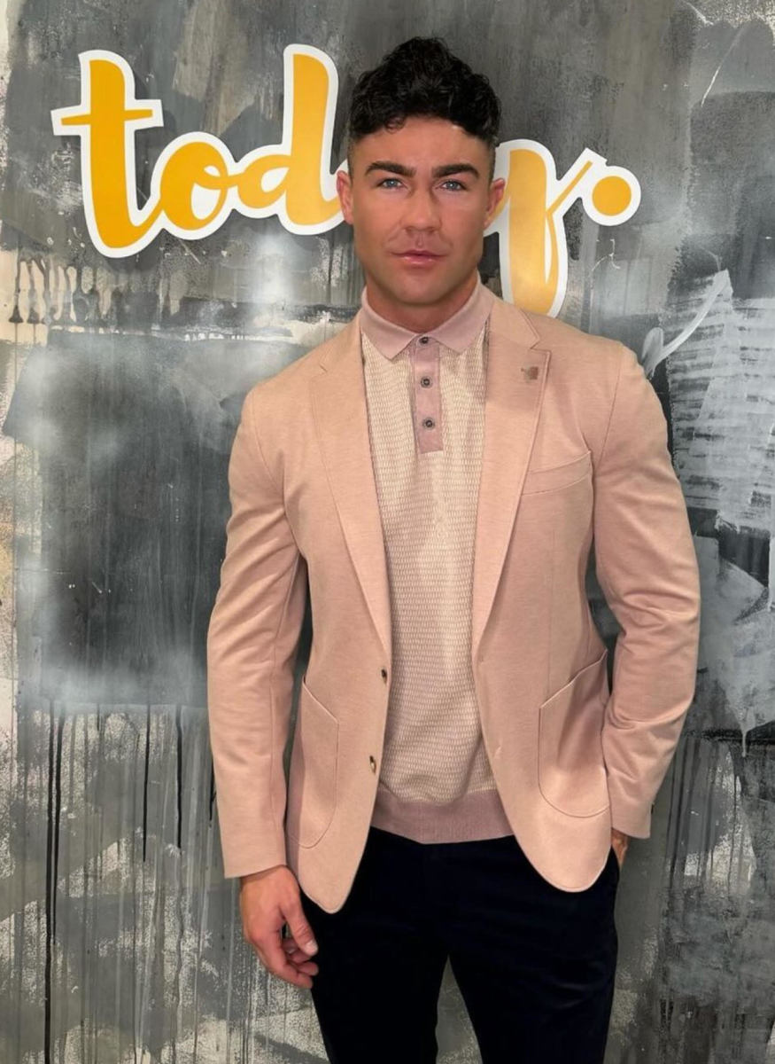 Glenn Williamson is Mr. World Ireland - Mr World